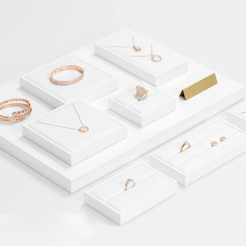 Luxury white painted ring jewelry display-AUN023 – AuraPkg
