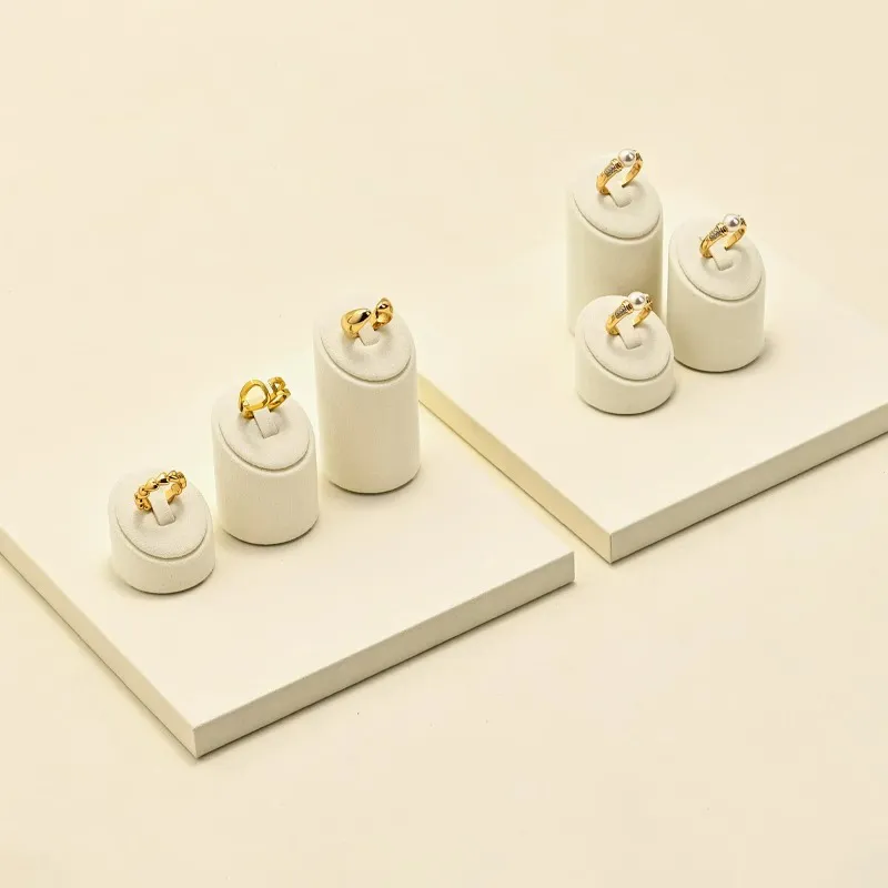 Wholesale ring jewelry display manufacture-AUN032 – AuraPkg